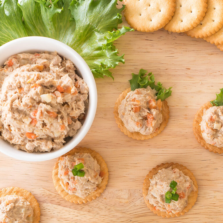 Tonijnsalade met stukjes appel - Distrivers
